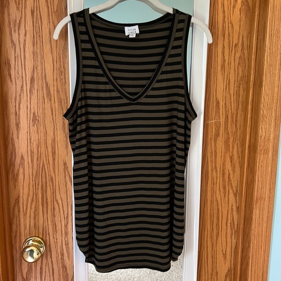 peyton jensen | Tops | Peyton Jensen Oliveblack Stipe Tank | Poshmark
